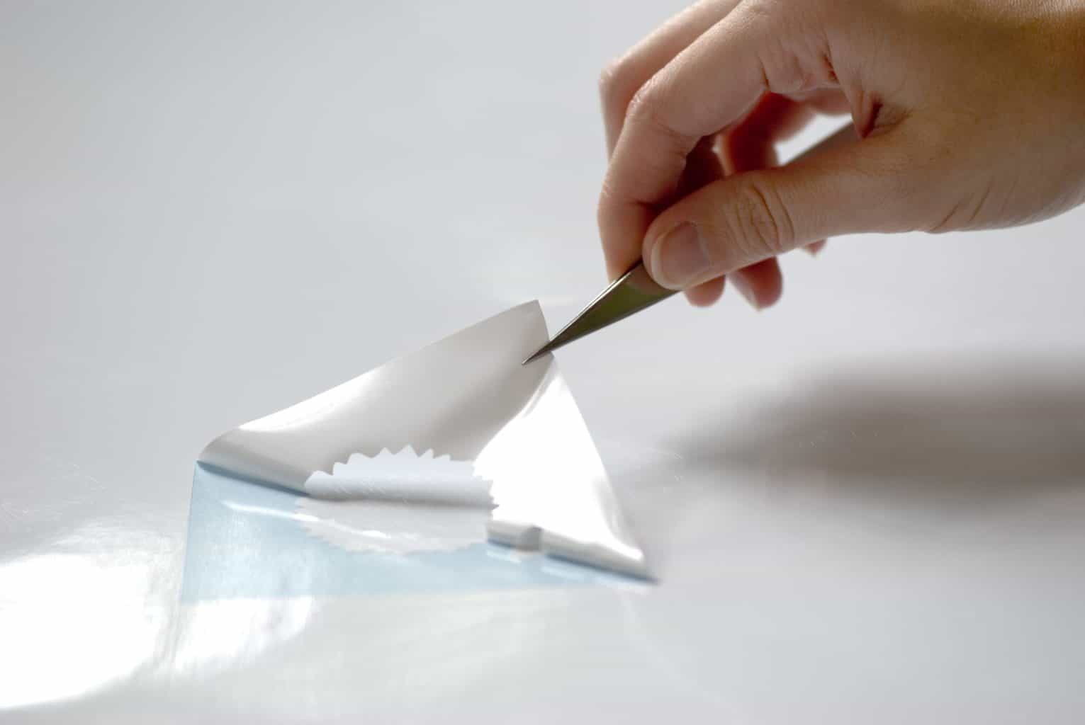 How To Cut Vinyl On Cricut – And How To Apply It | HobbyKraze