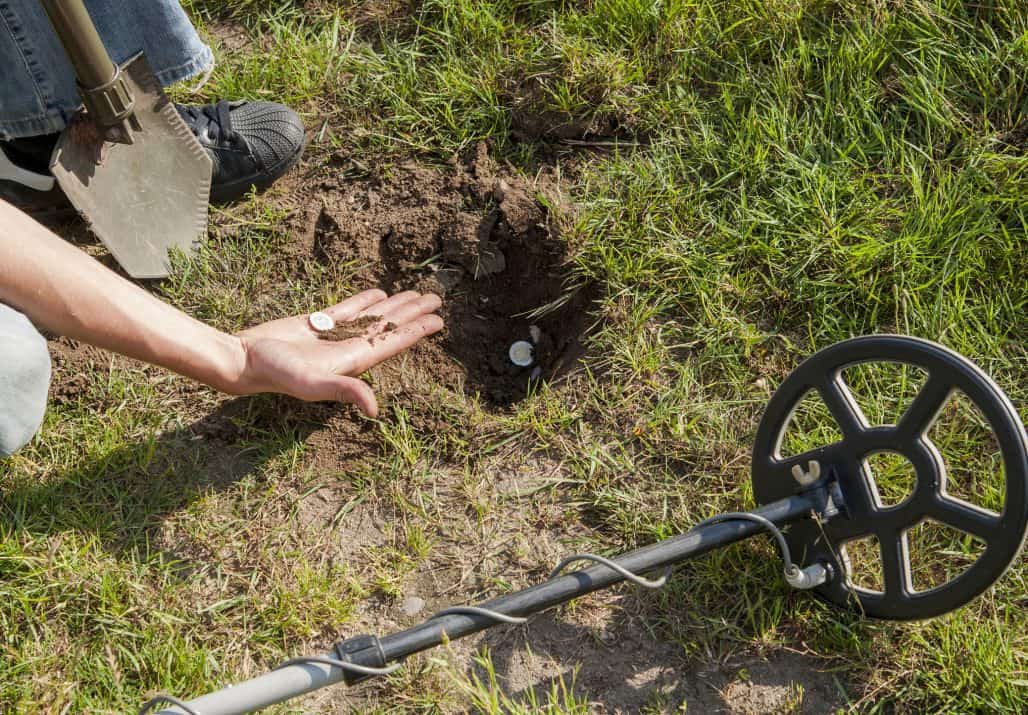 Ultimate Review Of The Best Metal Detector In 2023 | HobbyKraze