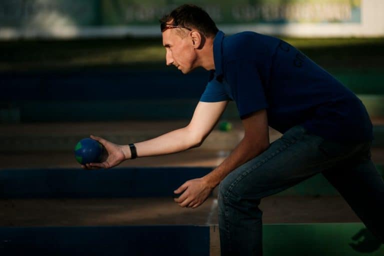 The Ultimate Beginner’s Guide To Bocce Ball | HobbyKraze