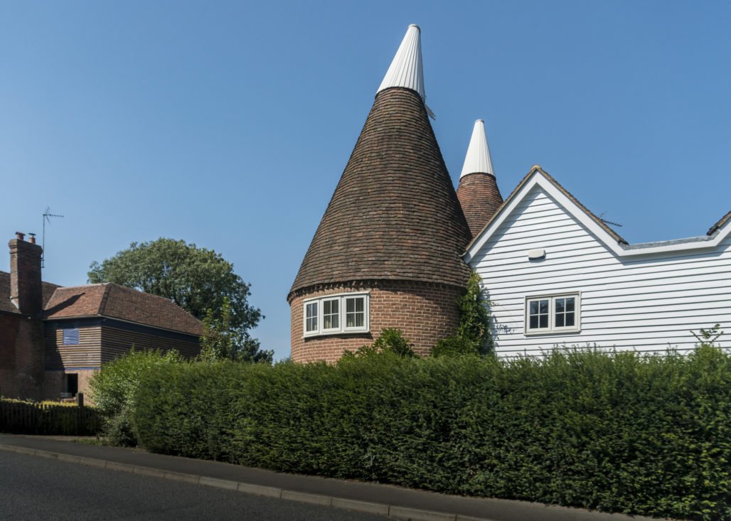 The 26 Types Of Houses And Homes All Across The Globe - Where Will You ...