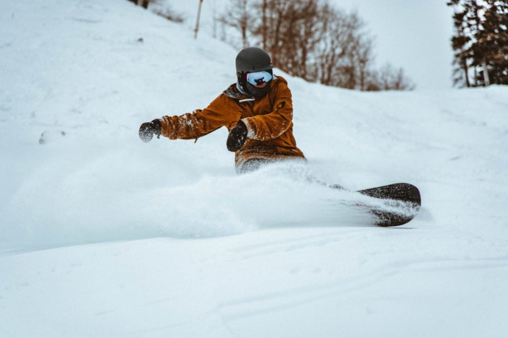 How Fast Can You Snowboard You Would Be Surprised HobbyKraze