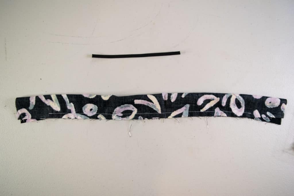 How To Make A Scrunchie: (Two Ways!) | HobbyKraze