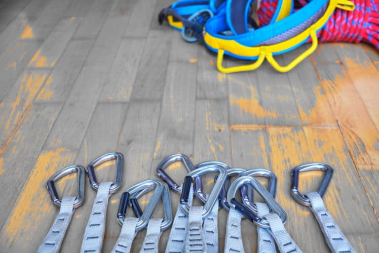Quickdraws: A To Z Reference Guide For Climbers | HobbyKraze
