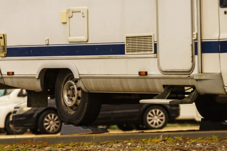 How To Make Your Own RV Leveling Blocks - A Guide | HobbyKraze